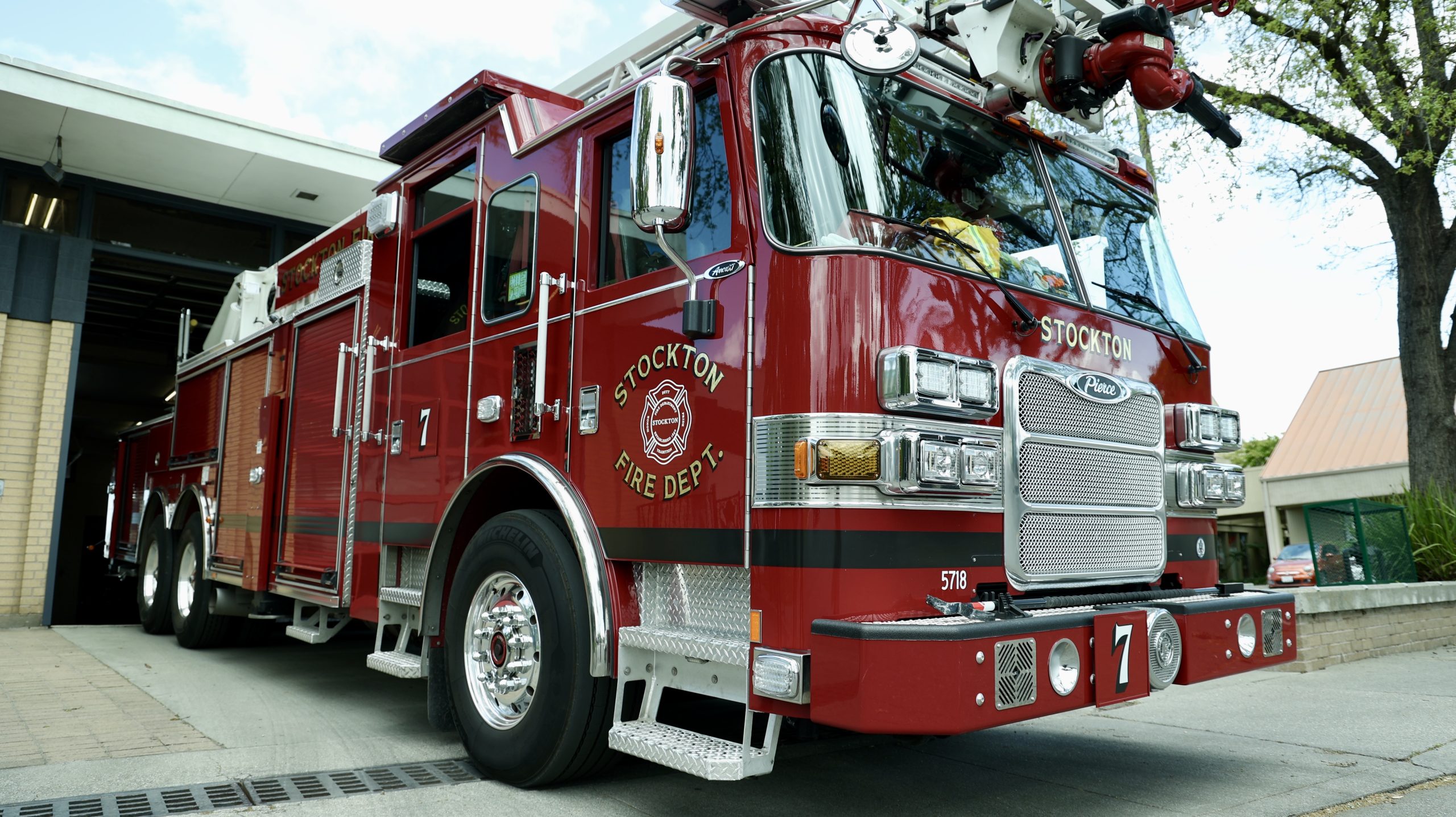 Stockton reaches tentative agreement with firefighters union ...