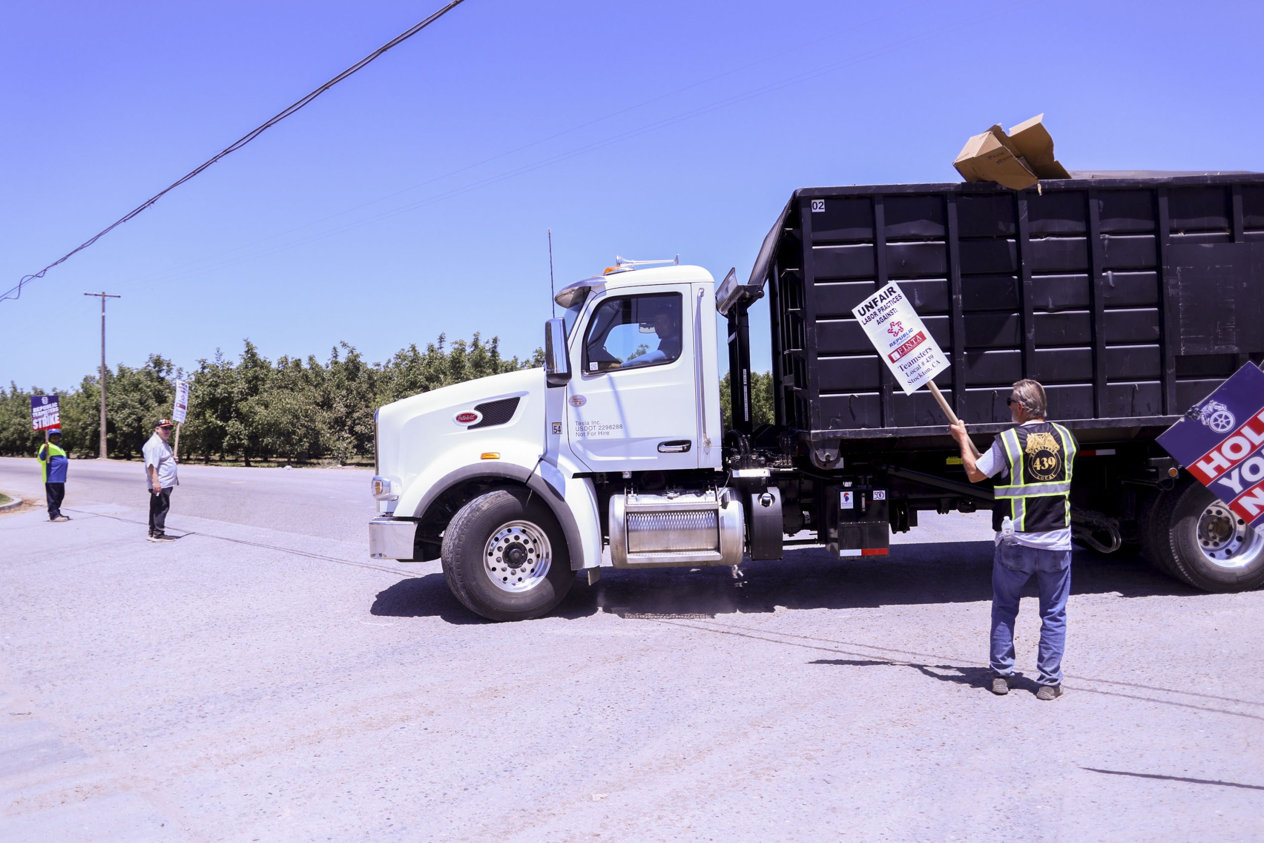 Trash pickup slows as workers strike in Stockton, Lathrop and Manteca ...